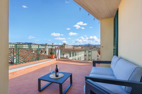 Penthouse With Big Terrace In Oltrarno - Florenz