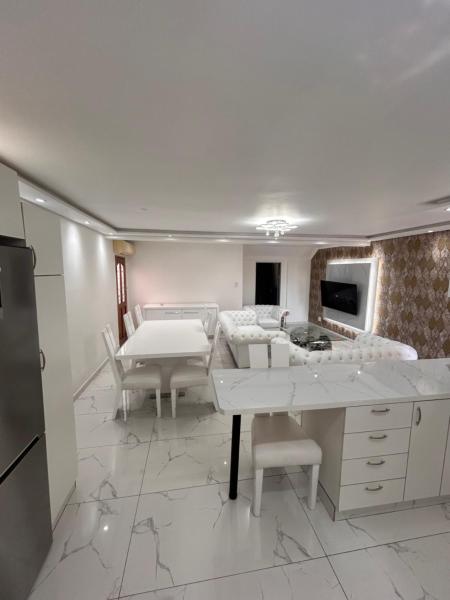 Goodmans Palace - Umhlanga