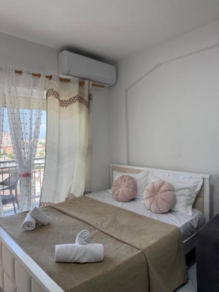 Apartment Between Sea And Town - Durrës