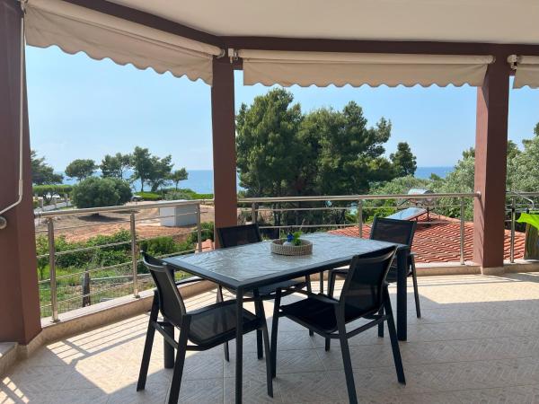 Seaside Nest Cozy Apartment In Nea Potidea Halkidiki - 哈爾基季基州