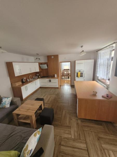 Domek Obok Pustyni - Poręba