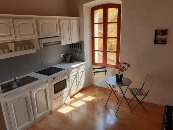 French Cocoon - Fayence
