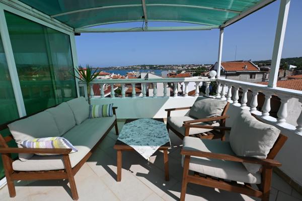 Summer Host Sea Side Maisonette - Sozopol