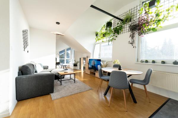 Urban Bloom Apartments By Booky - Liptovský Mikuláš