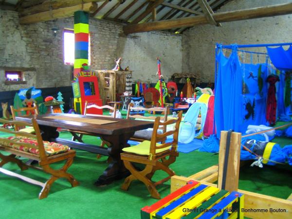 Gîte Et Grange à Jeux Du Bonhomme Bouton - Moselle