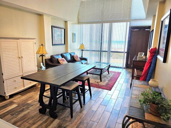Wake Up To Waves 1 Br Direct Oceanfront, 1st Floor - Port Orange, FL