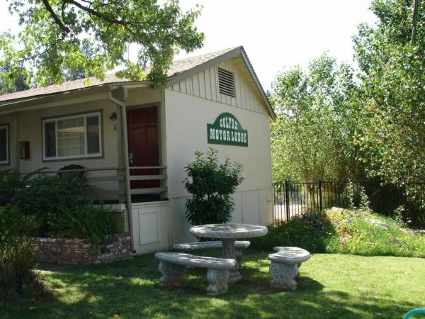 Colfax Motorlodge - Grass Valley, CA