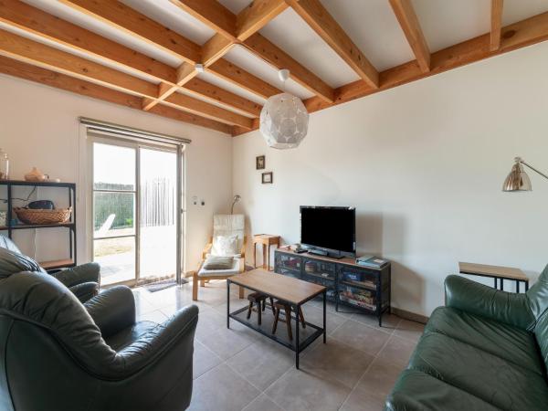 Charming Holiday Home In A Quiet Location, Cleaning Included - Koksijde
