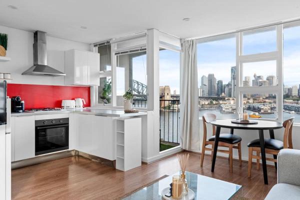 Harbour Horizons - Chic Studio Above Sydney's Icons - North Sydney