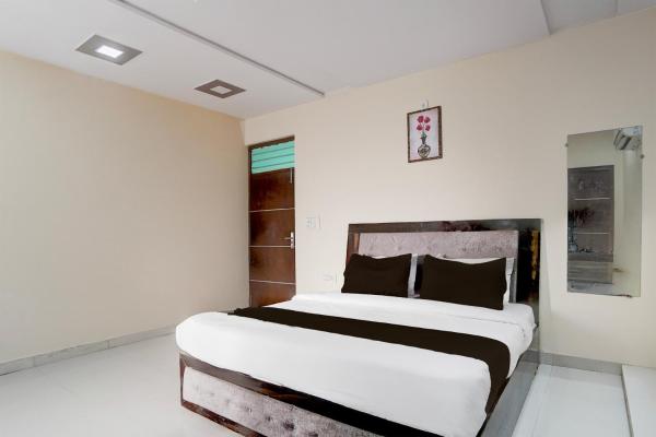 Hotel O Taj Holiday - Agra