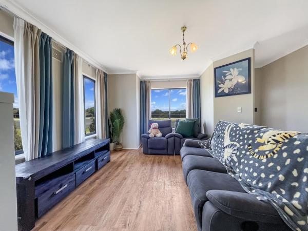 Indian Ocean View-three King Beds - Iluka