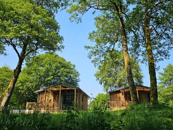 Camping Onlycamp Les Monts Du Cantal - Cantal