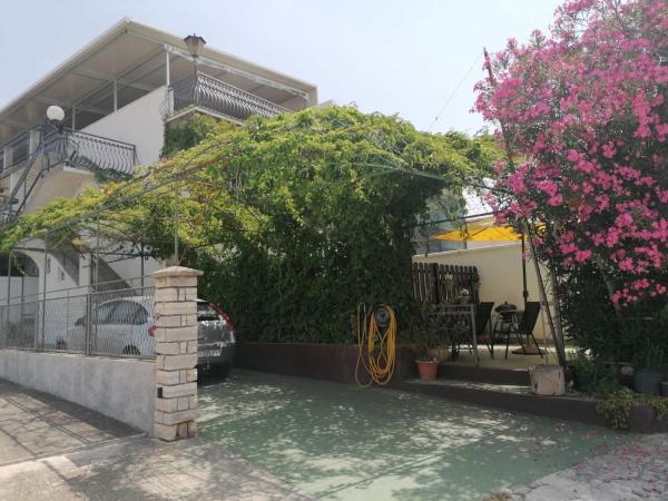 Sunny Day Apartments - Tisno