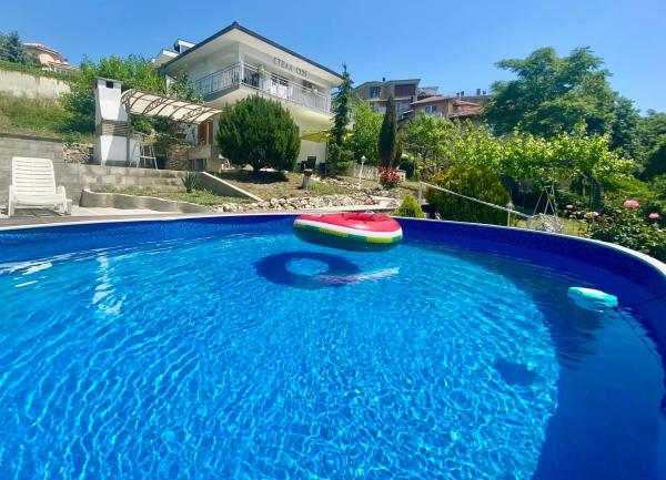 Villa Stella - Private House With Parking Spot, Pool And Sea View - Varna