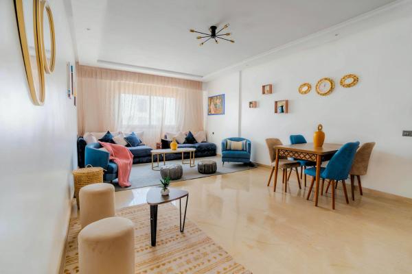 Cosy Central Beach Home With Swimming Pool - Agadir