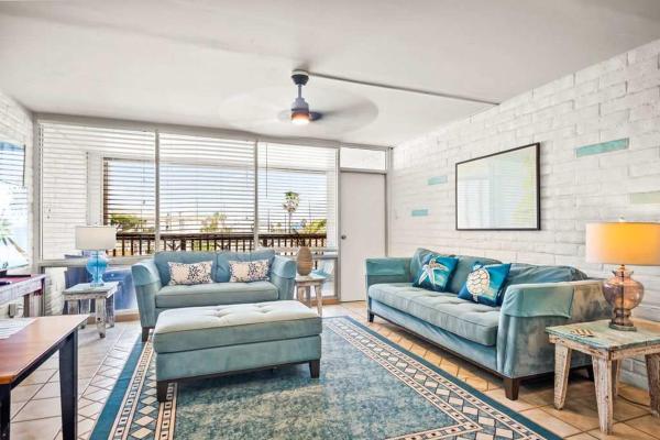 A Sunny Beach At Sea Sands Condominiums - Port Aransas, TX