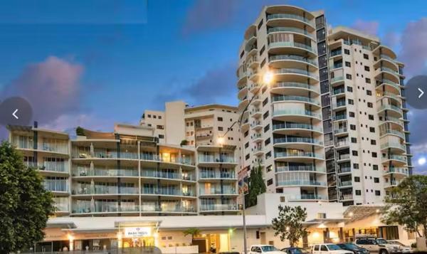 Park Regis Units Renew Best Cbd, Top Value New Tile Floor - Cairns