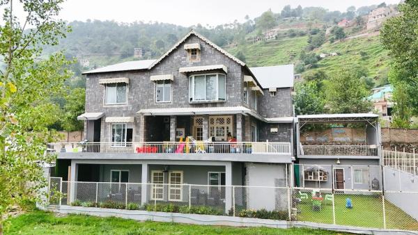 Rain Forest Cottage - Pakistan