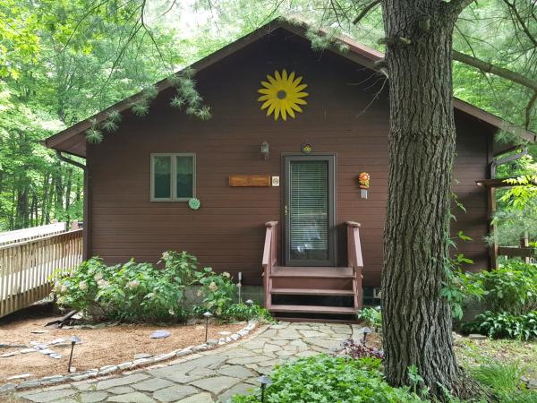 Woodland Hideaway - Naples, NY