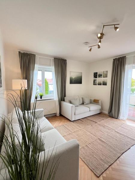 Zoro - 4 Zimmer- Küche - Balkon - Memmingen