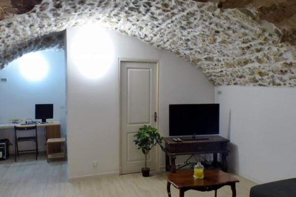 Atypical Apartment In The City Center Of Ollioules - Saint-Mandrier-sur-Mer