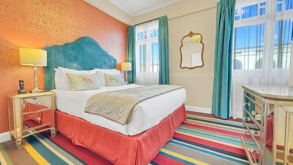 Art Deco Masonic Hotel - Napier, New Zealand