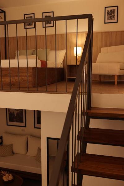 Casa Charlie - Manila