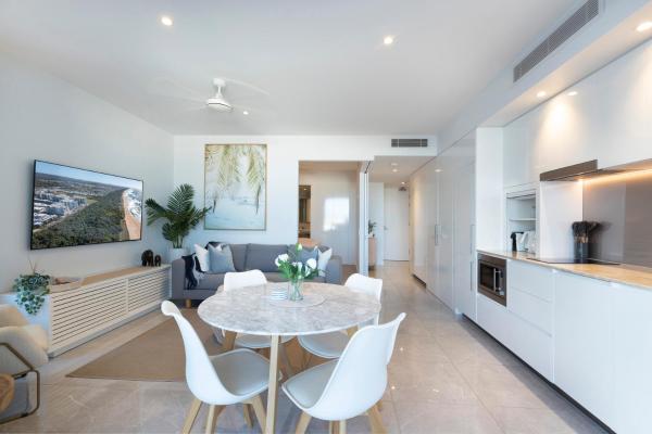 Bokarina Beachfront Apartment - Bribie Island
