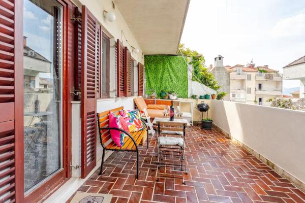 Misho Apartment With Terrace - Split