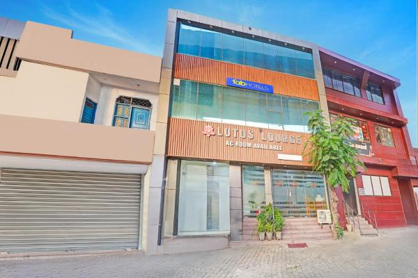 Fabhotel Lotus Longue - Faridabad