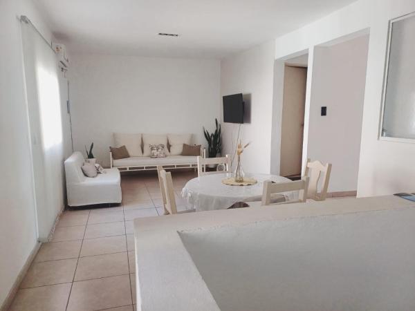 My House In Catamarca - Dpto A Una Cuadra Y Media De La Plaza Principal - San Fernando del Valle de Catamarca