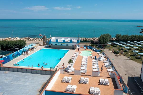 Camping Roseto Degli Abruzzi - Abruzzes