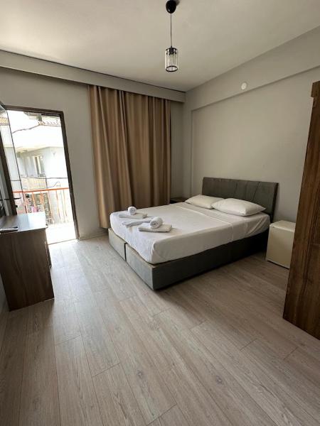 Viyana Otel - Çeşme