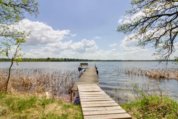 Waterfront Family Home With Yard On Portage Lake - Leech Lake, MN