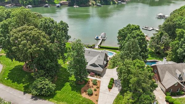 Breaking Badger - Denver, NC