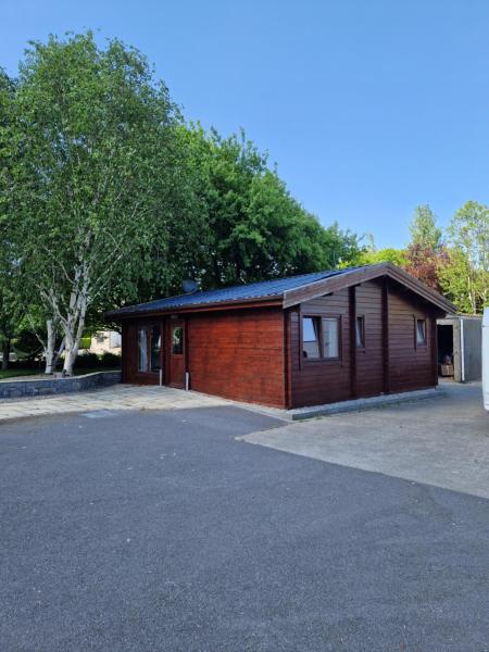 Castle View Cabin - Tuam