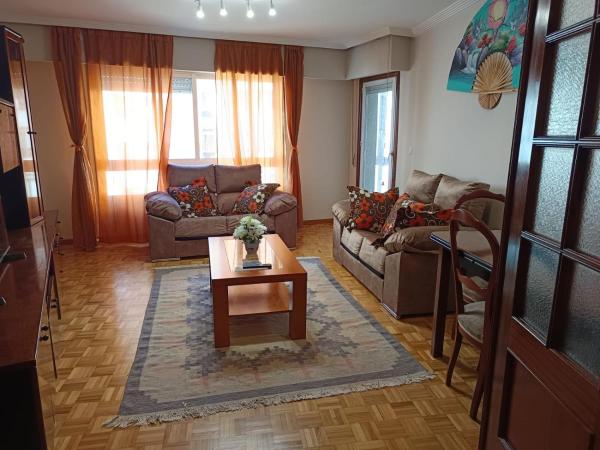 Piso Amplio En Vigo Con Parking - Vigo