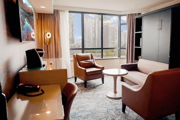 The Parker Hotel And Rooftop - Horseshoe Bay