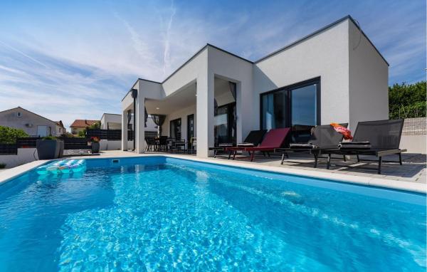 Amazing Home In Posedarje - Vinjerac