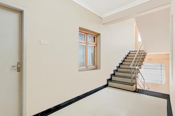 Super Collection O Bhanugudi Junction Kakinada Formerly Stay Inn Luxury - Andhra Pradesh