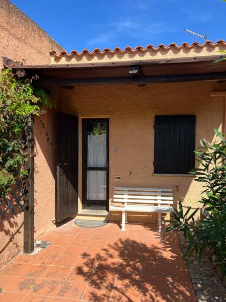 Bright Holiday Home With Veranda And Sunset Over The Sea - Sardegna