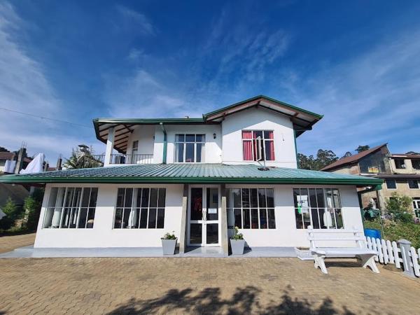 Turf Resort - Nuwara Eliya