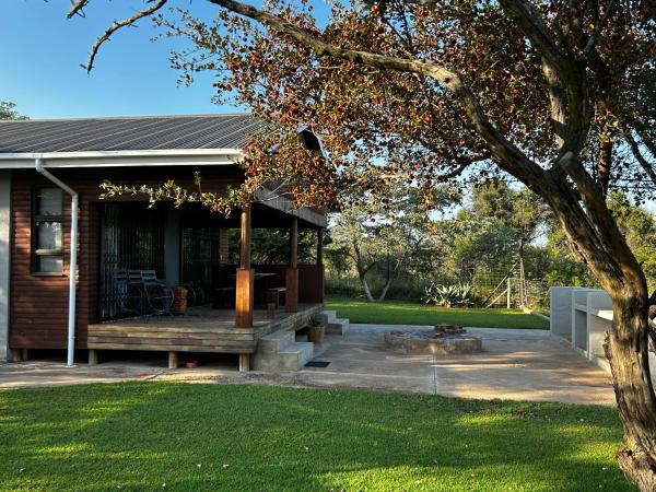 Dinokeng Bush Cabin - Hammanskraal