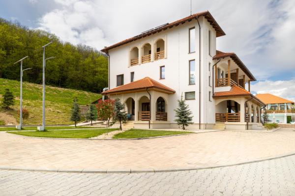 Domeniul Terraqua - Mioveni