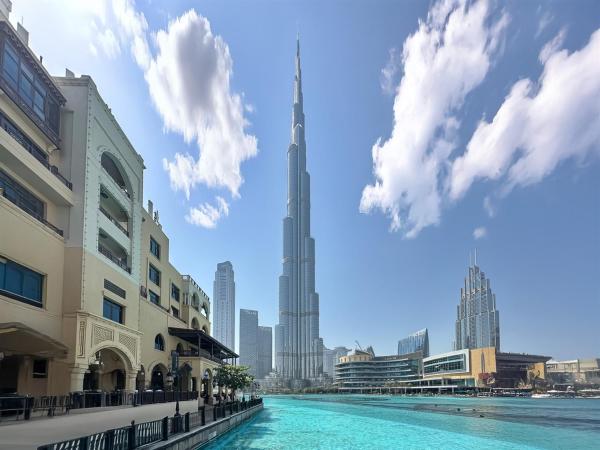 Modern Studio Downtown Dubai Luxury & Convenience - Dubái