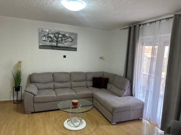 Apartment King - Senj