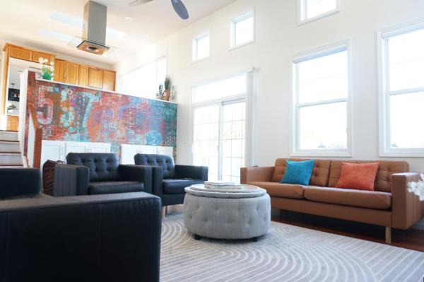 Riverside Home Near Beaches, Pier, Downtown - Benton Harbor, MI