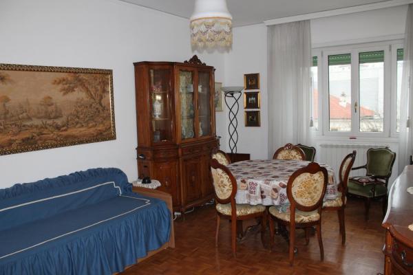 Spacious Apartment For Families - Trieste