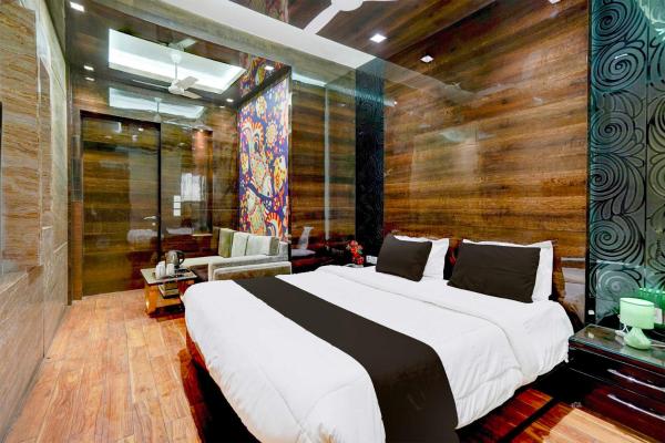 Townhouse Oak Swaroop Nagar - Kanpur
