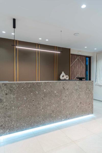 Opulence12 Suites - Grèce